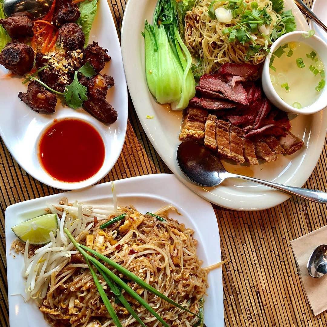 Bai Tong Thai Restaurant - Tukwila menus in Tukwila, Washington, United ...