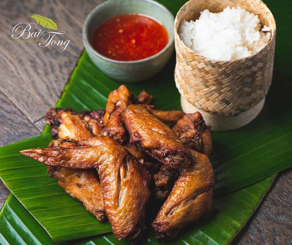 Bai Tong Thai Restaurant - Tukwila menus in Tukwila, Washington, United ...