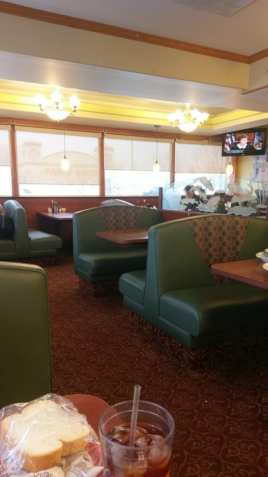 Green Apple Restaurant Dixie Highway menu in Waterford Twp, Michigan, USA