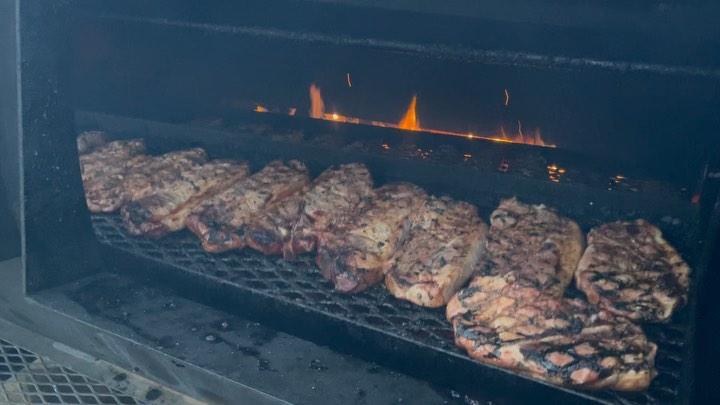 Mr Bbq At Mystic Oak Golf Course Menus In Waterloo Illinois United States