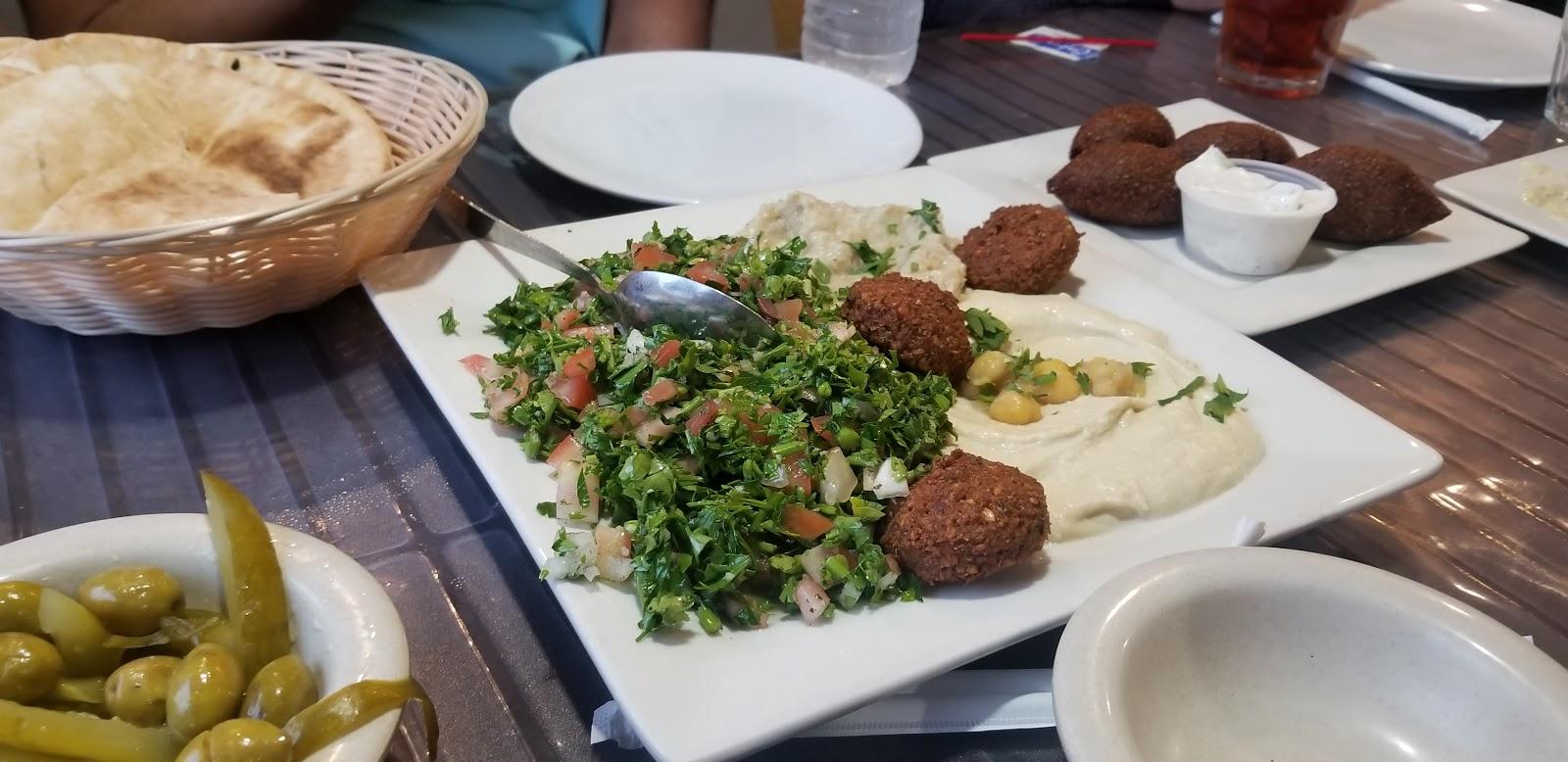 Al Raouche Restaurant menus in Paterson, New Jersey, United States