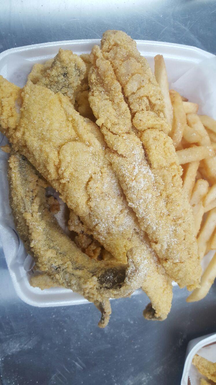 Jordans Fish and Chicken 86th St menu in Indianapolis, Indiana, USA