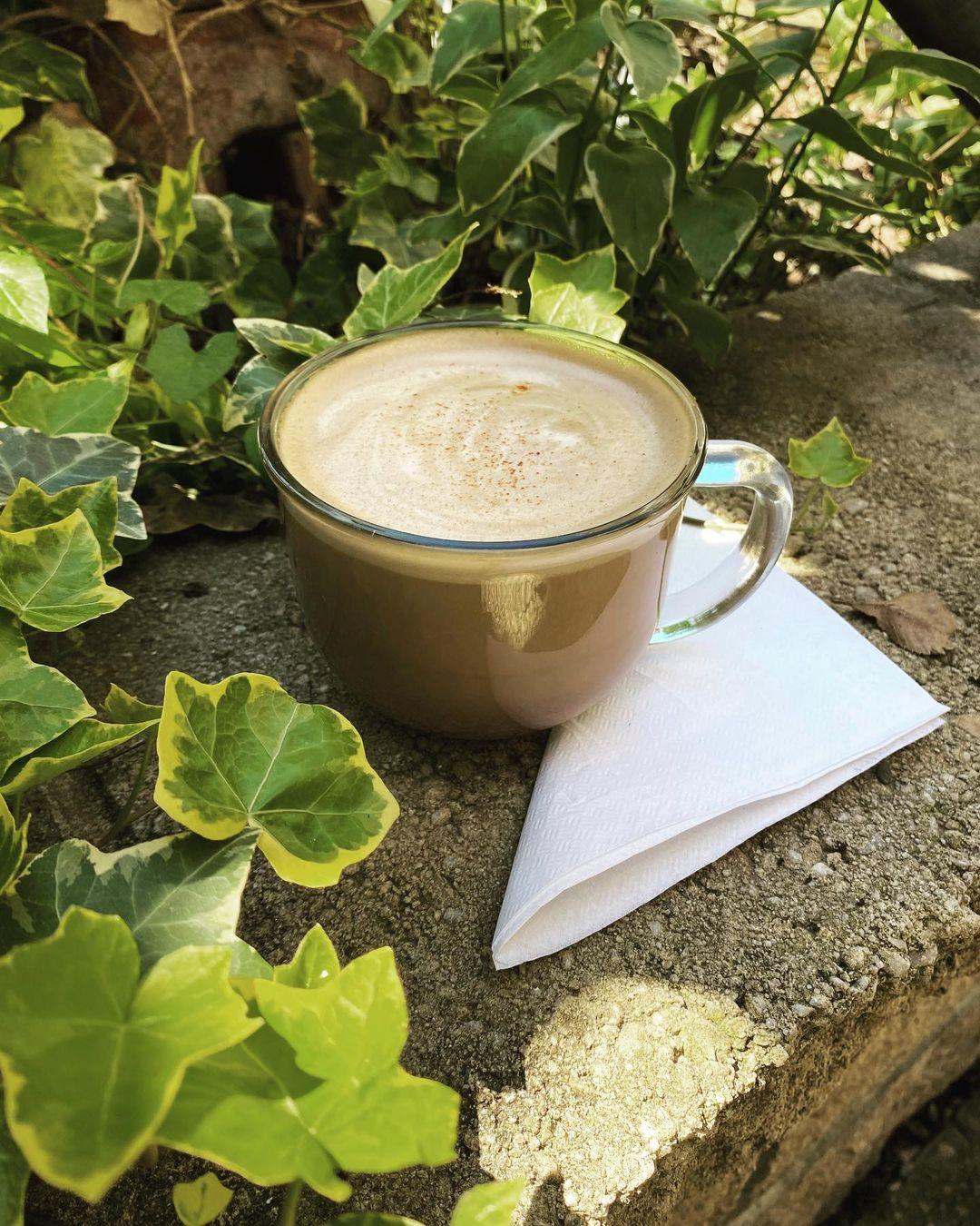 Ragged Edge Coffee House menu in Gettysburg, Pennsylvania, USA