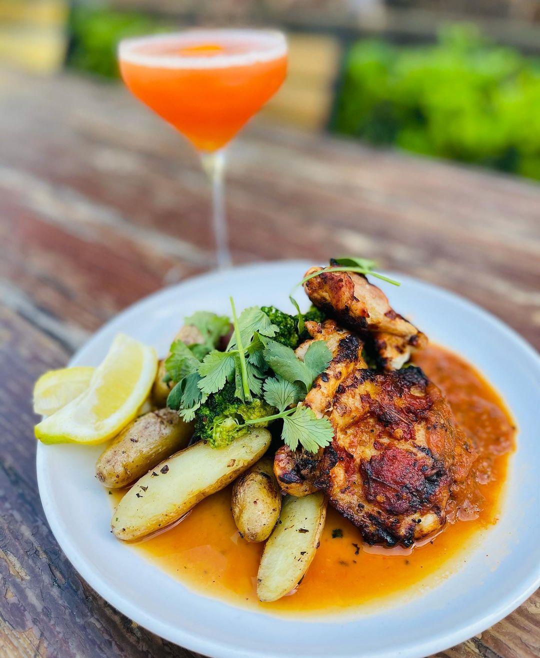 Mad Duck Craft Brewing Northwest menus in Fresno, California, United States