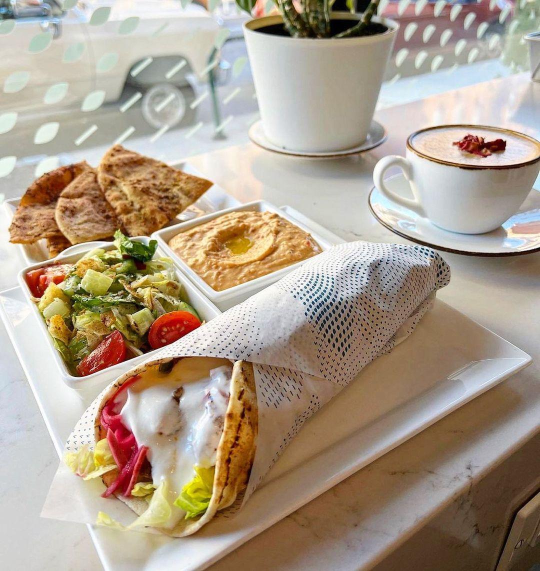 Cafe Fili menus in 701 2nd St NE, Washington, United States