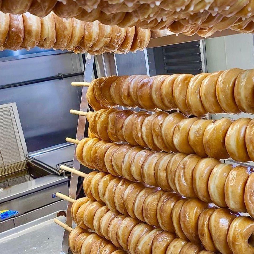 Congdon's Doughnuts menu in Wells, Maine, USA