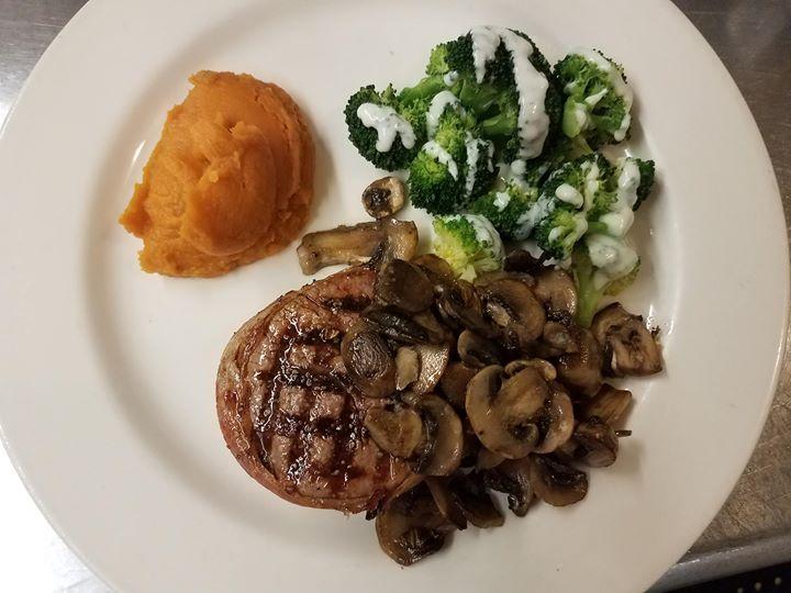 Shady Grove menus in Ellsworth, Wisconsin, United States