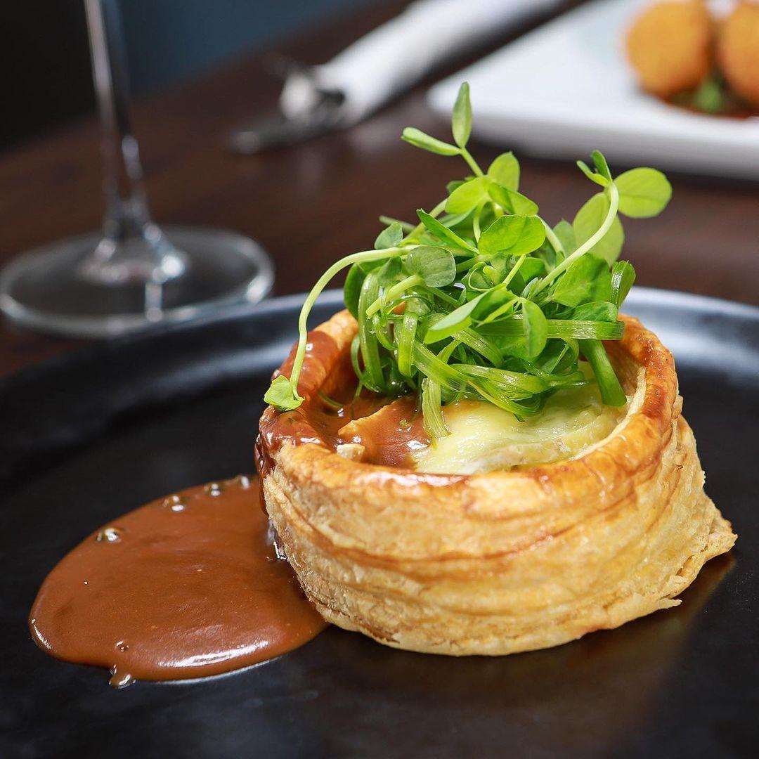 7 by 7 Restaurant menus in Sydney, Nova Scotia, Canada