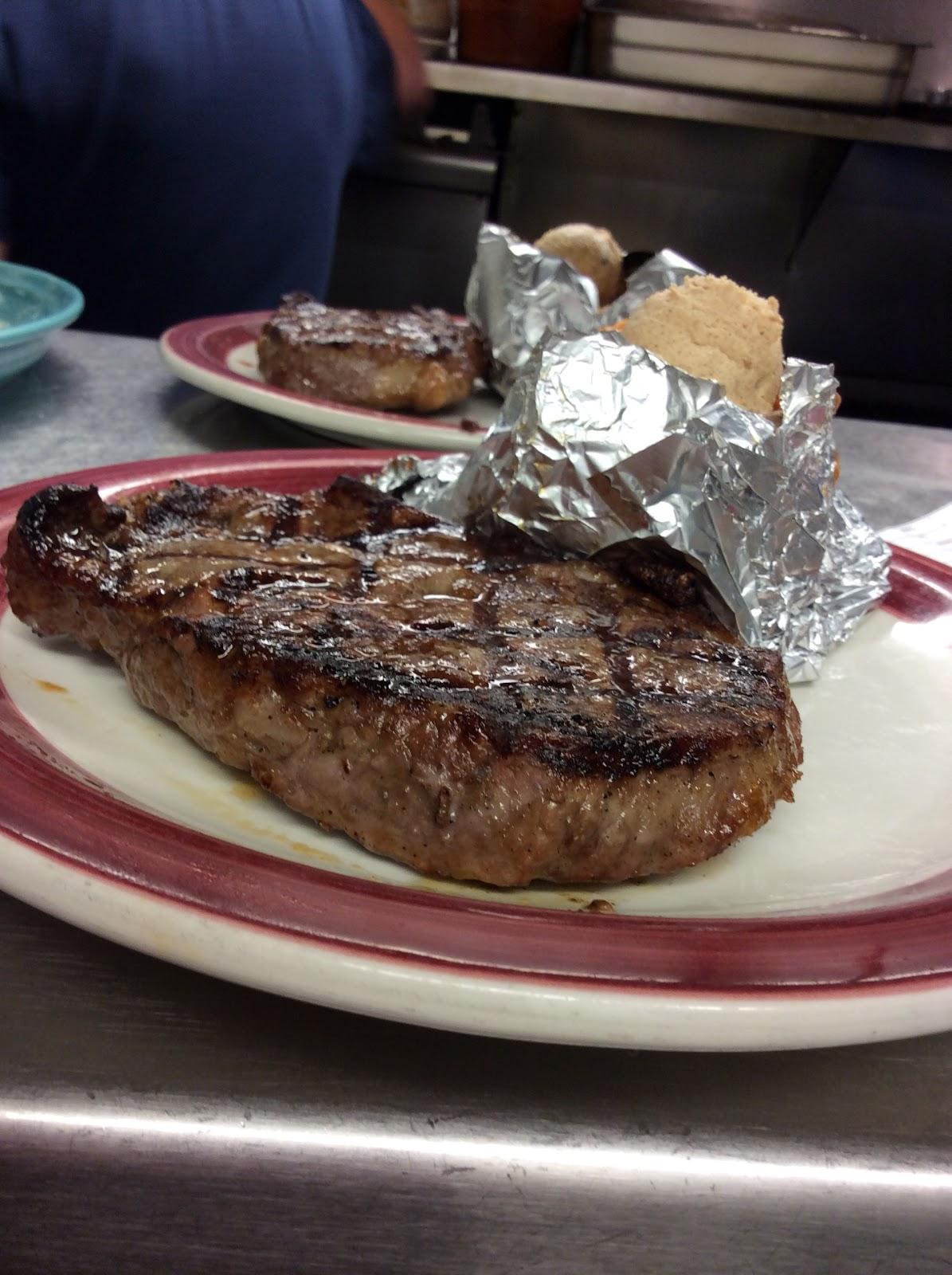 Canton Inn menus in Hillsboro, Illinois, United States