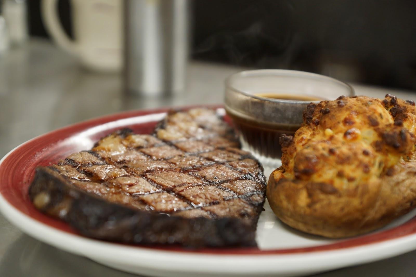 Canton Inn menus in Hillsboro, Illinois, United States