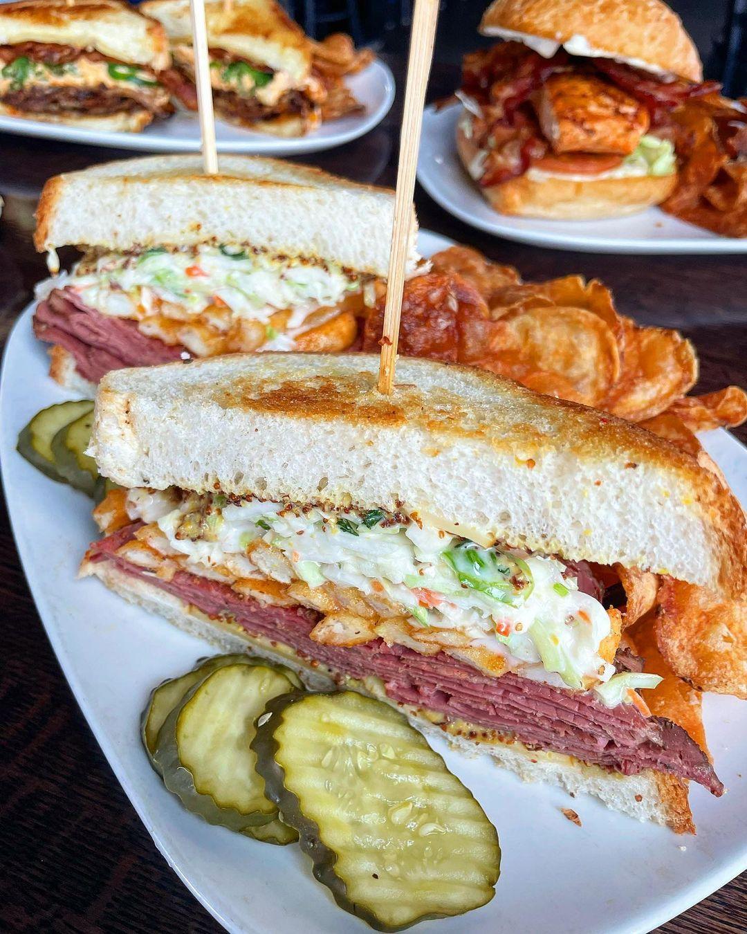 Zef's Dockside Bar + Kitchen menus in St Clair Shores, Michigan, United ...
