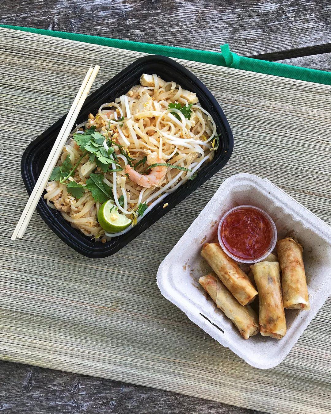 The Smokin' Buddha menus in Port Colborne, Ontario, Canada