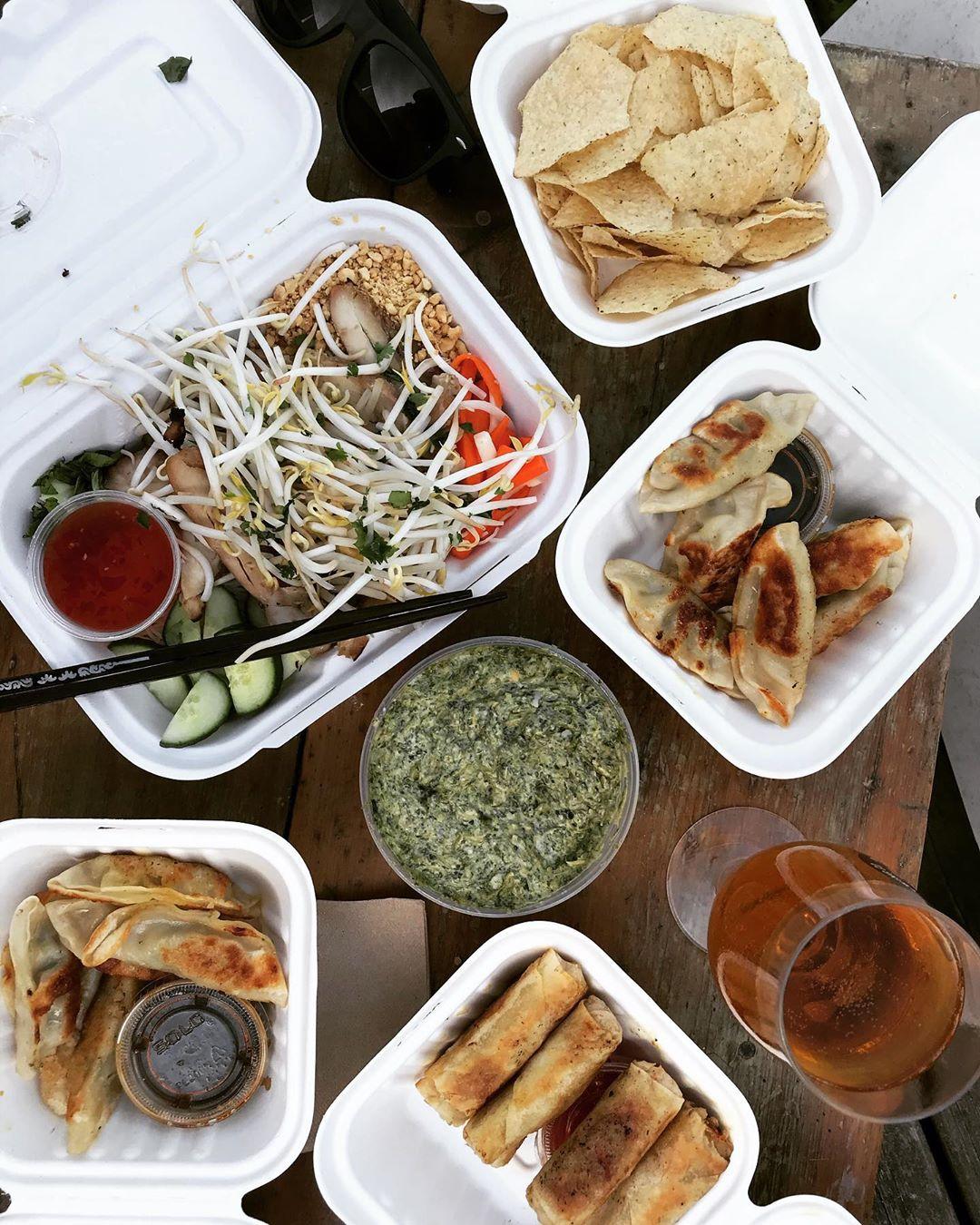 The Smokin' Buddha menus in Port Colborne, Ontario, Canada