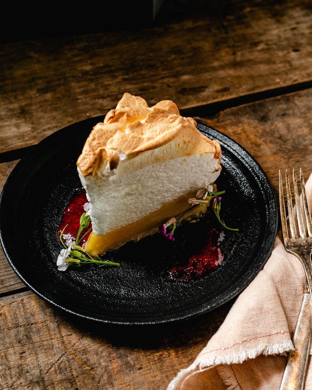 Millwright's Restaurant and Tavern menu in Simsbury, Connecticut, USA