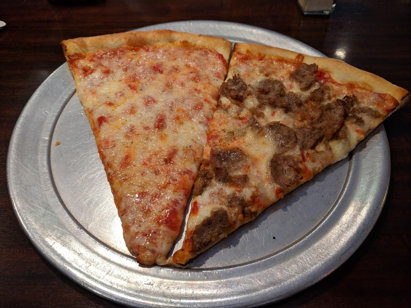 Red Moon Pizzeria & Restaurant menus in Lakewood, New Jersey, United States