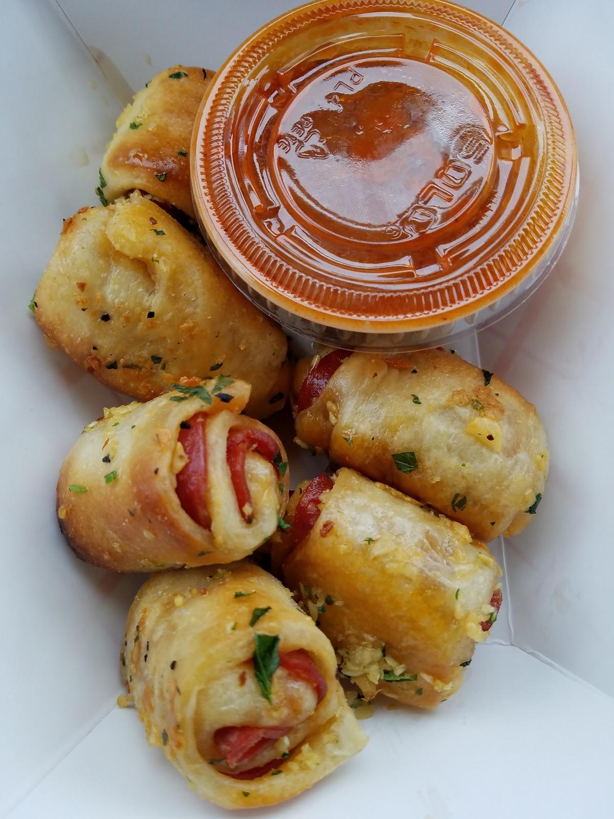 Red Moon Pizzeria & Restaurant menus in Lakewood, New Jersey, United States