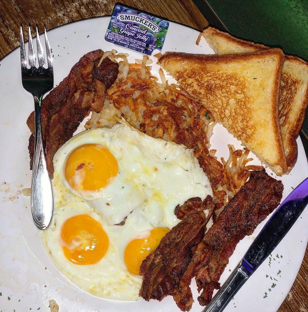 Willie Beamons menu in Neenah, Wisconsin, USA