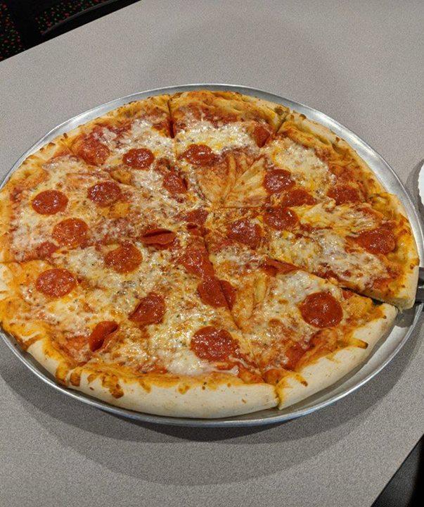 Family Pizza & Pub menu in Altoona, Pennsylvania, USA