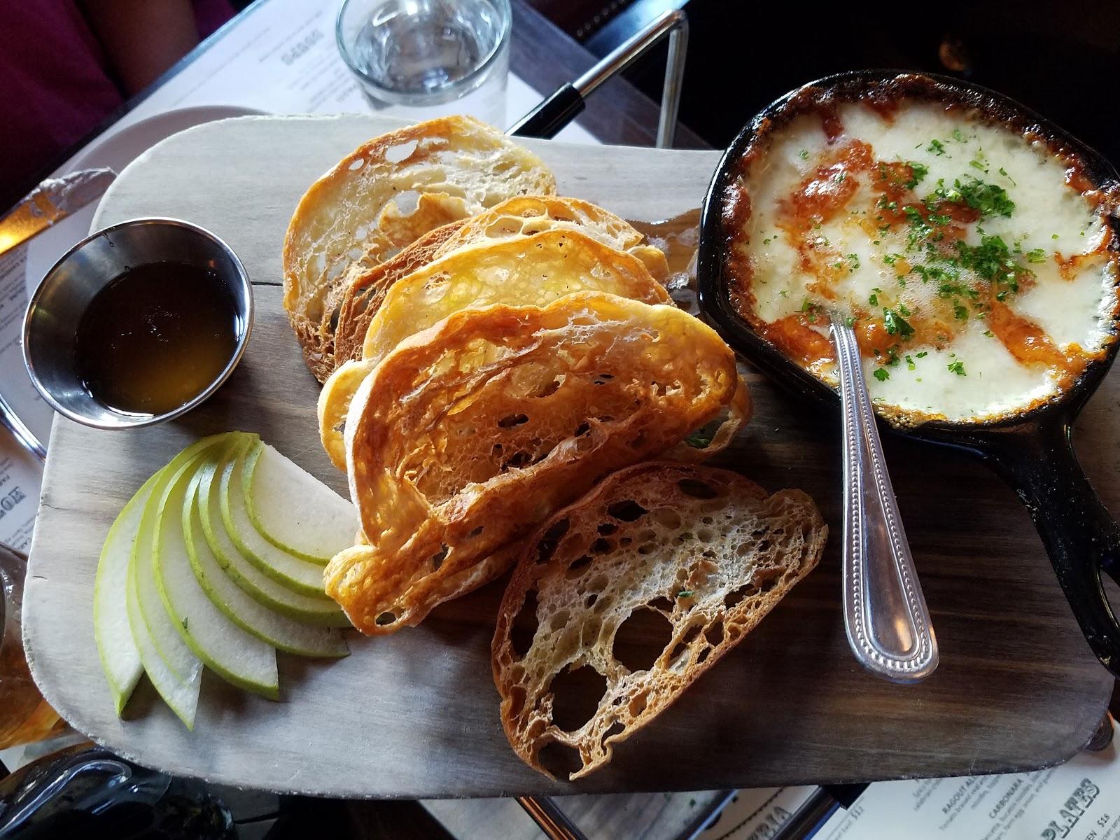 Ottava Via menu in Detroit, Michigan, USA