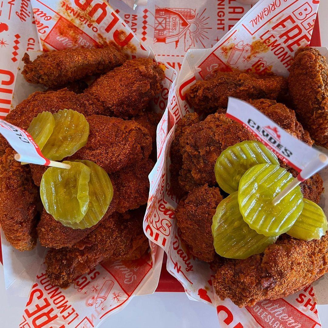 Clyde's Hot Chicken menu in Montclair, California, USA