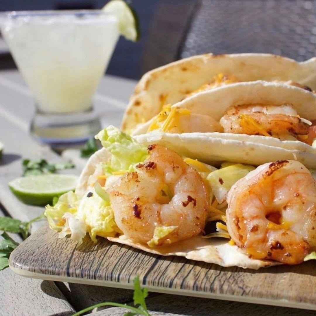 Popei's Clam Bar menu in Coram, New York, USA