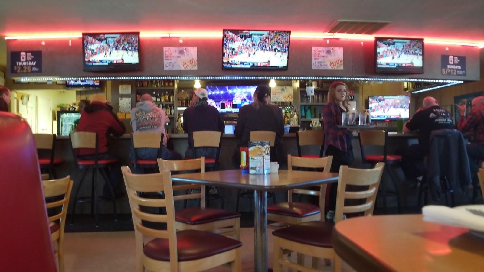 The Curve menus in Alexandria, Indiana, United States