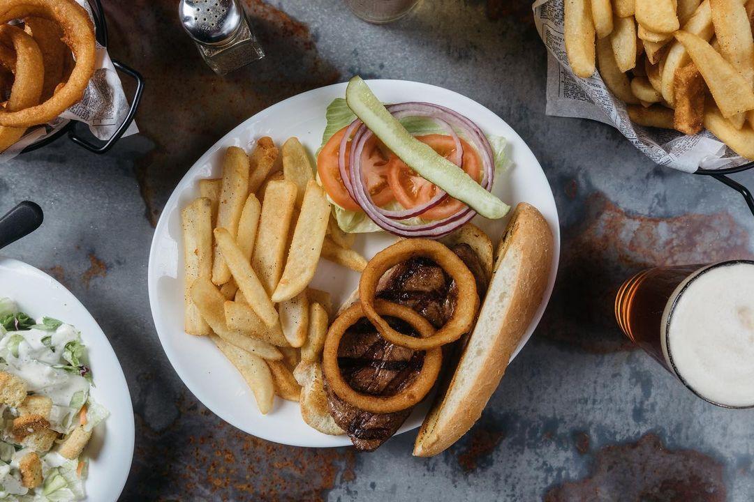 Village Pub & Casino menus in Las Vegas, Nevada, United States