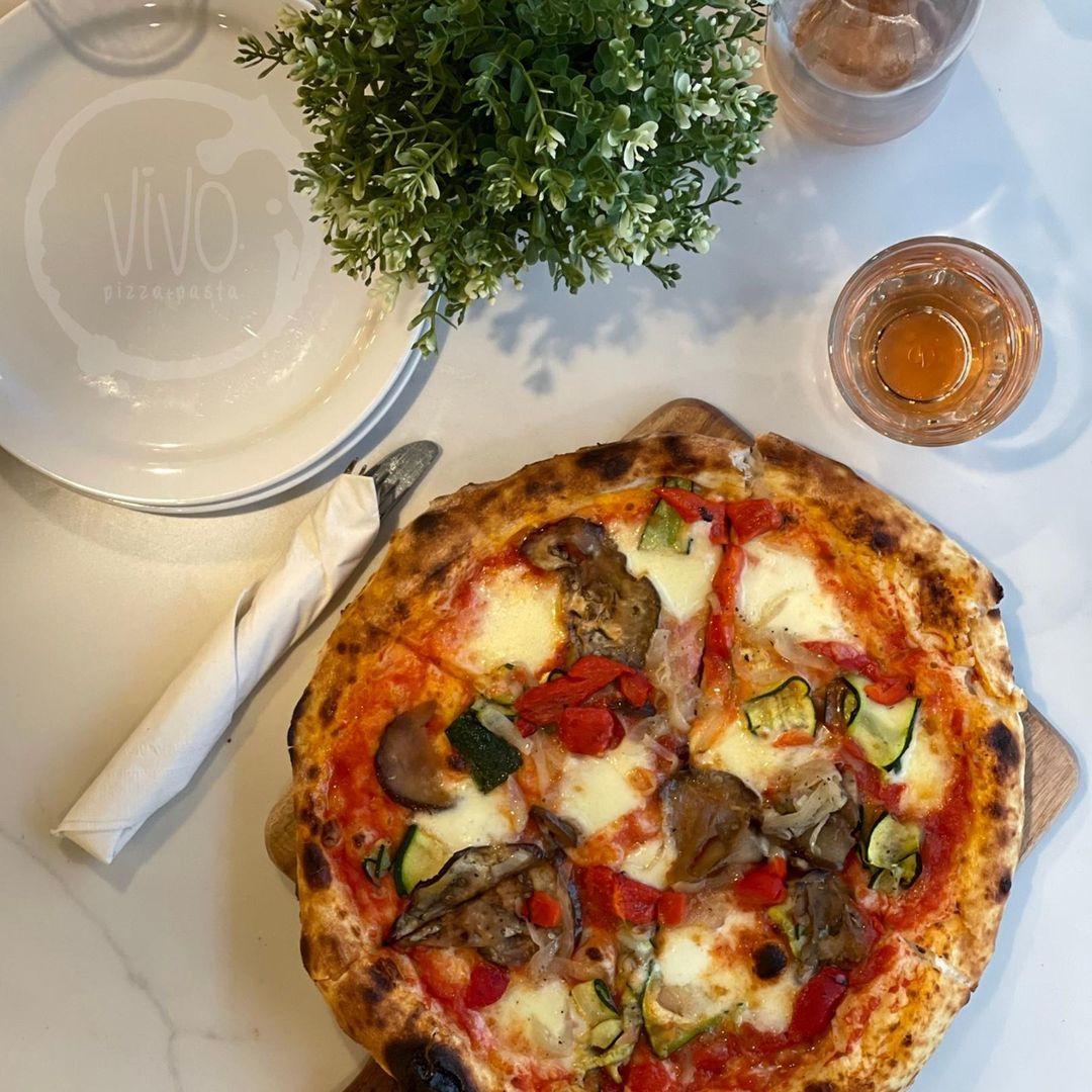 Vivo Pizza+Pasta menus in Newmarket, Ontario, Canada