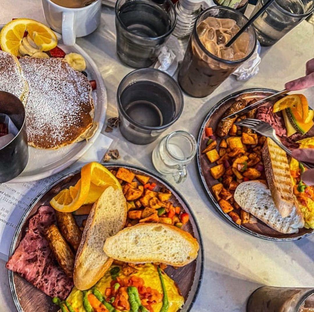 Cafe La Maude menu in Philadelphia, Pennsylvania, USA