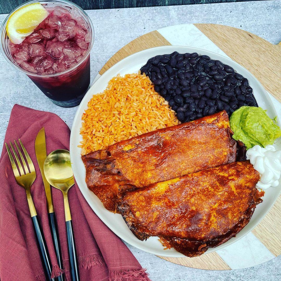 Victor's Mexican Grill menu in Bakersfield, California, USA