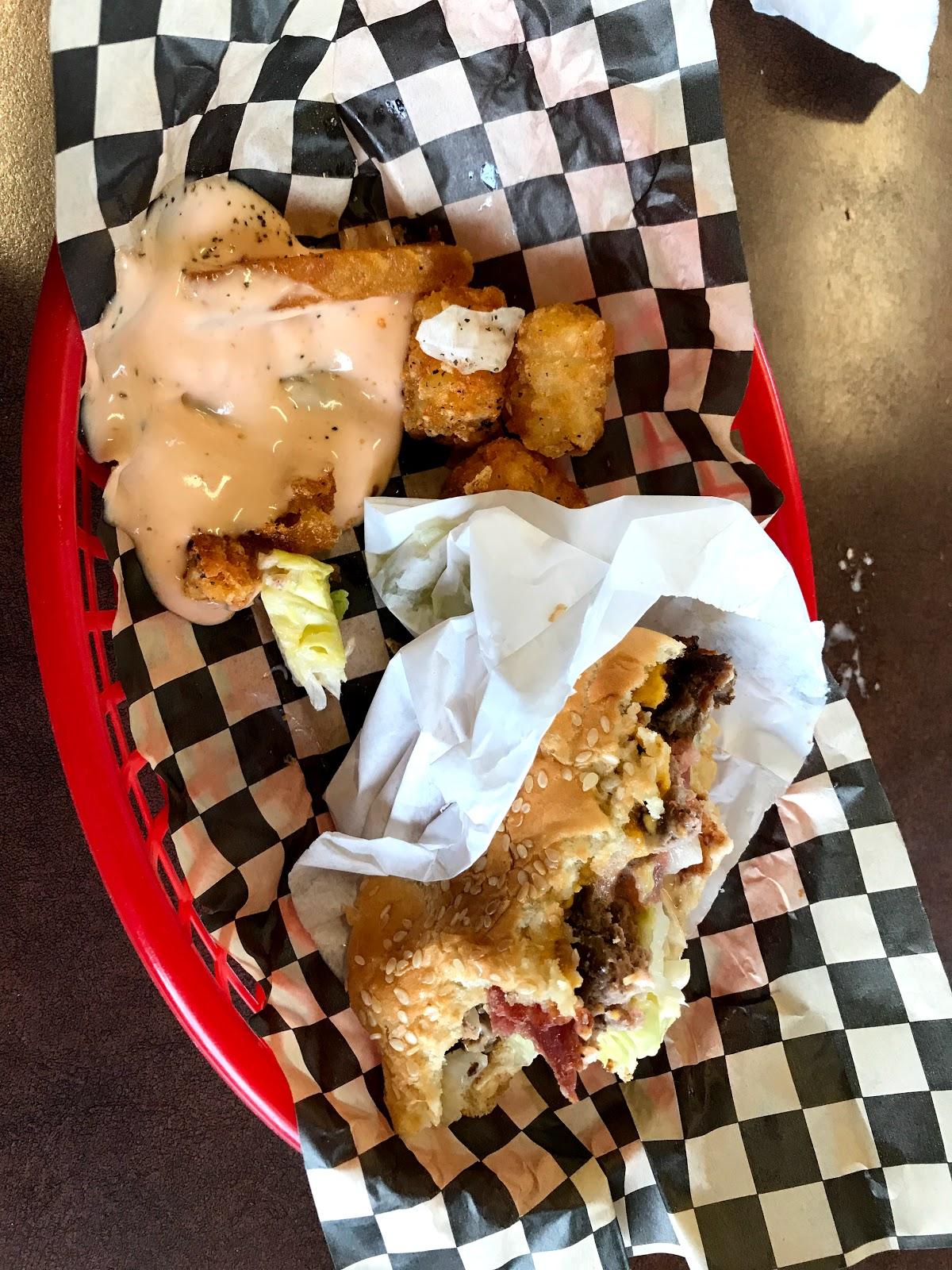 Beetle Bailey Burgers menus in Culver, Oregon, United States