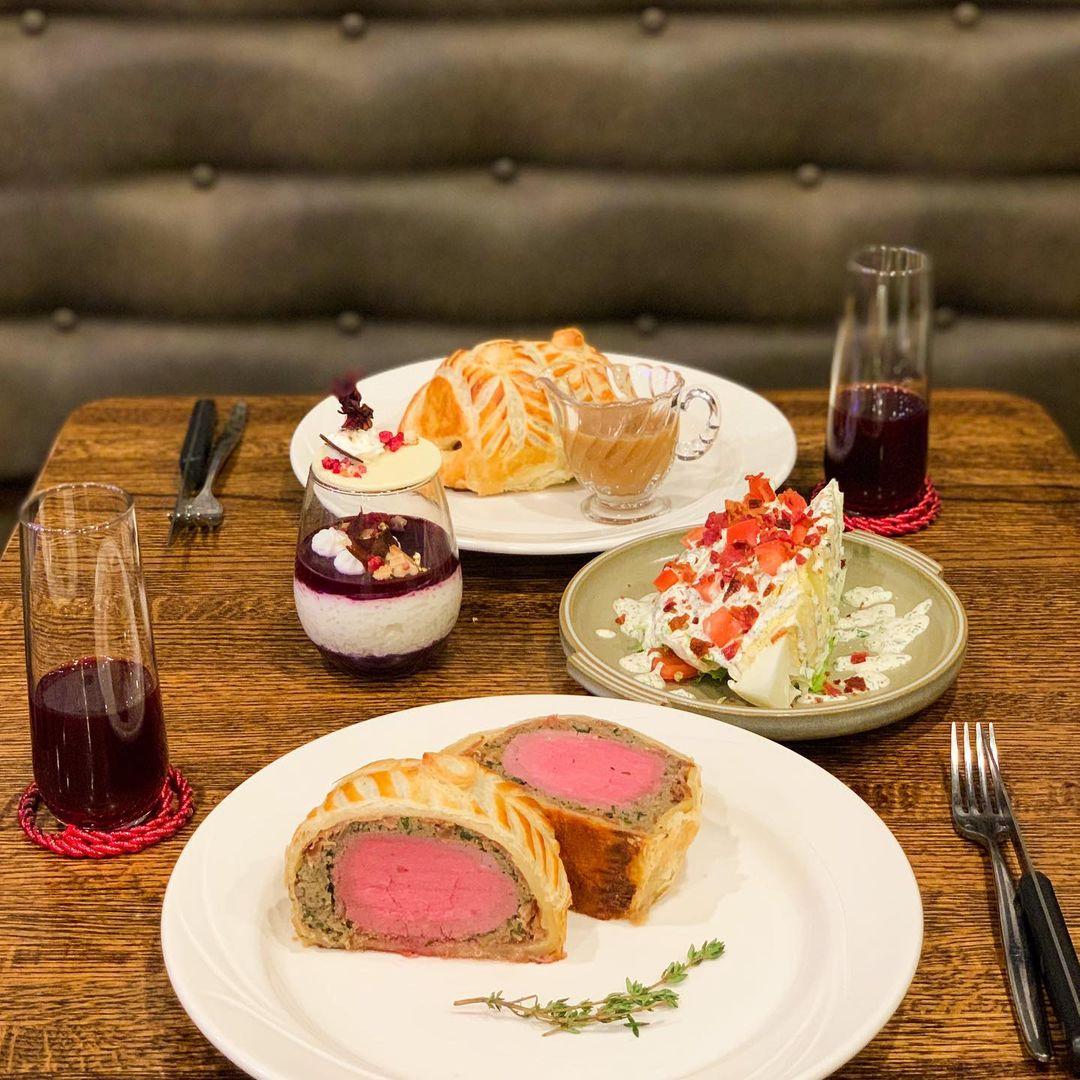 Shinsen menus in Evanston, Illinois, United States
