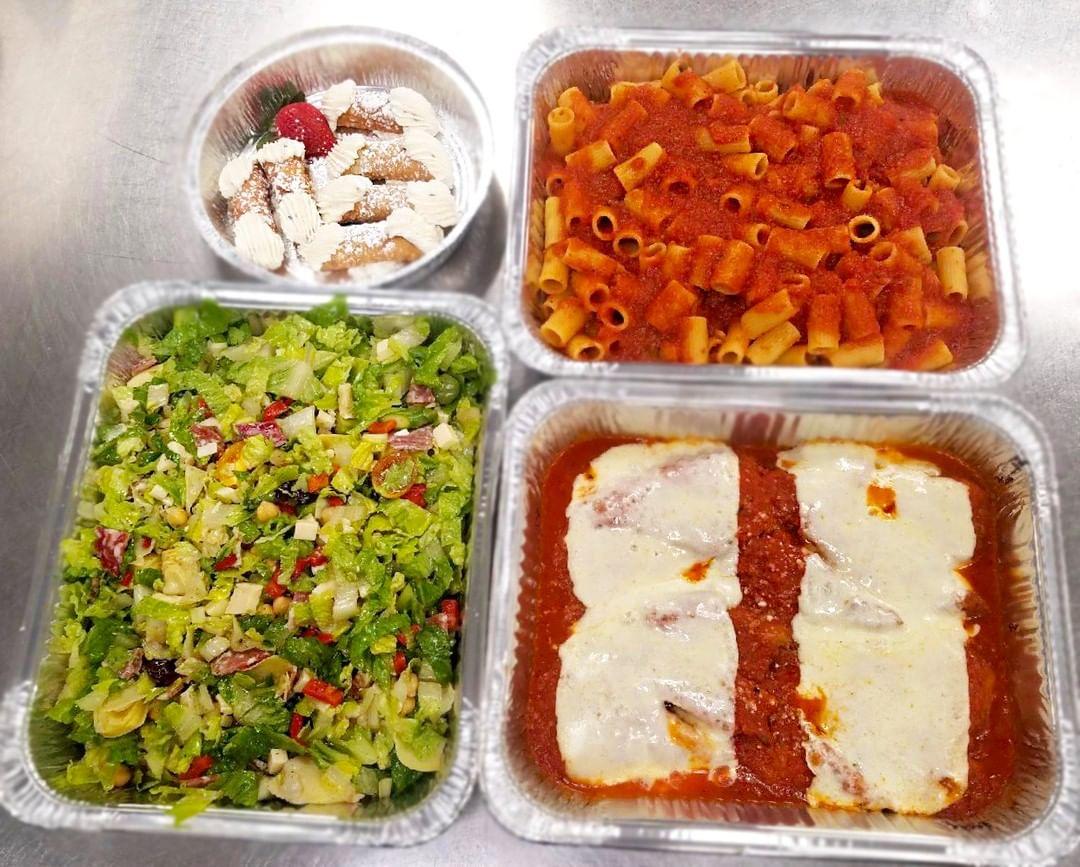 Mannino's Italian Kitchen and Lounge menu in Commack, New York, USA