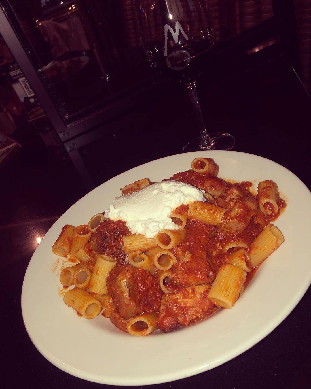 Mannino's Italian Kitchen and Lounge menu in Commack, New York, USA