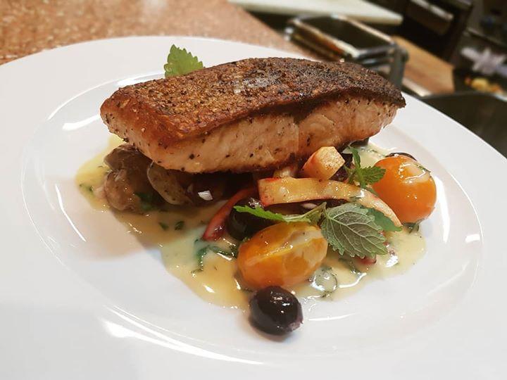 Rogues Restaurant - Fine Dining Restaurant menus in Mississauga ...