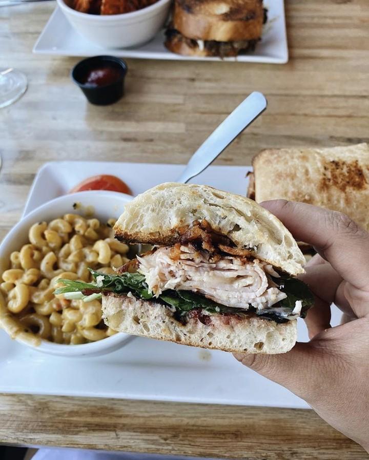 Crave Kitchen & Bar menu in El Paso, Texas, USA