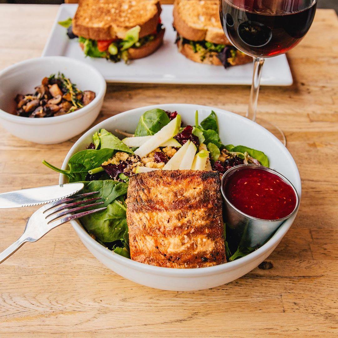 Crave Kitchen & Bar menu in El Paso, Texas, USA