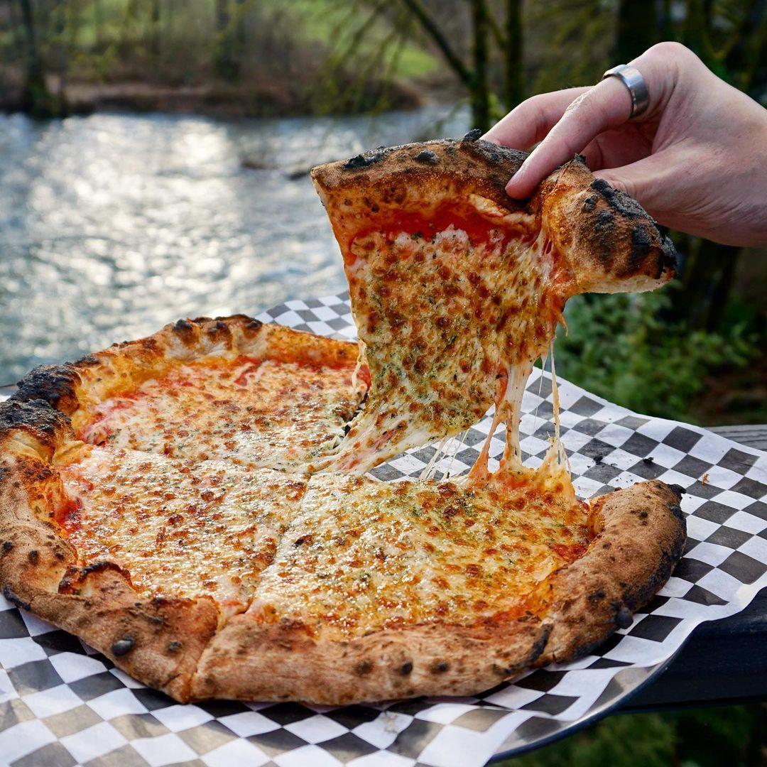 Cascadia Pizza Co menus in Maple Valley, Washington, United States