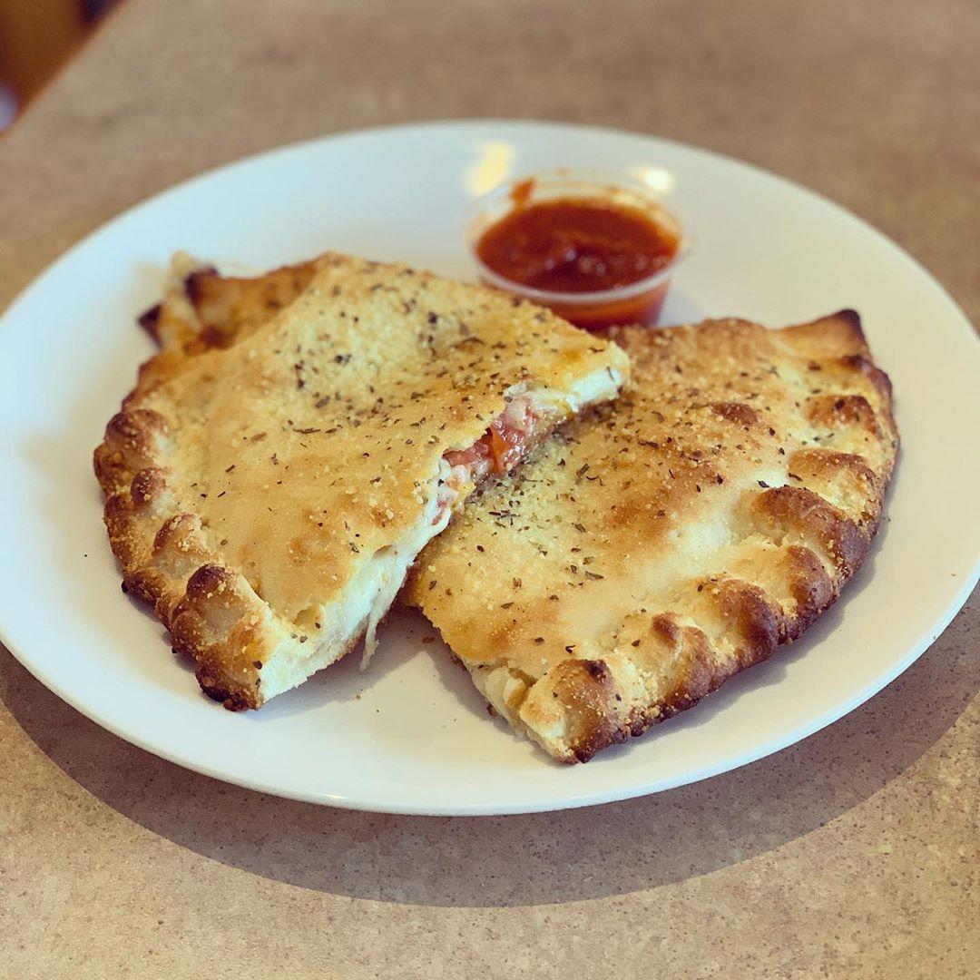 Davanni's Pizza & Hot Hoagies menu in Golden Valley, Minnesota, USA