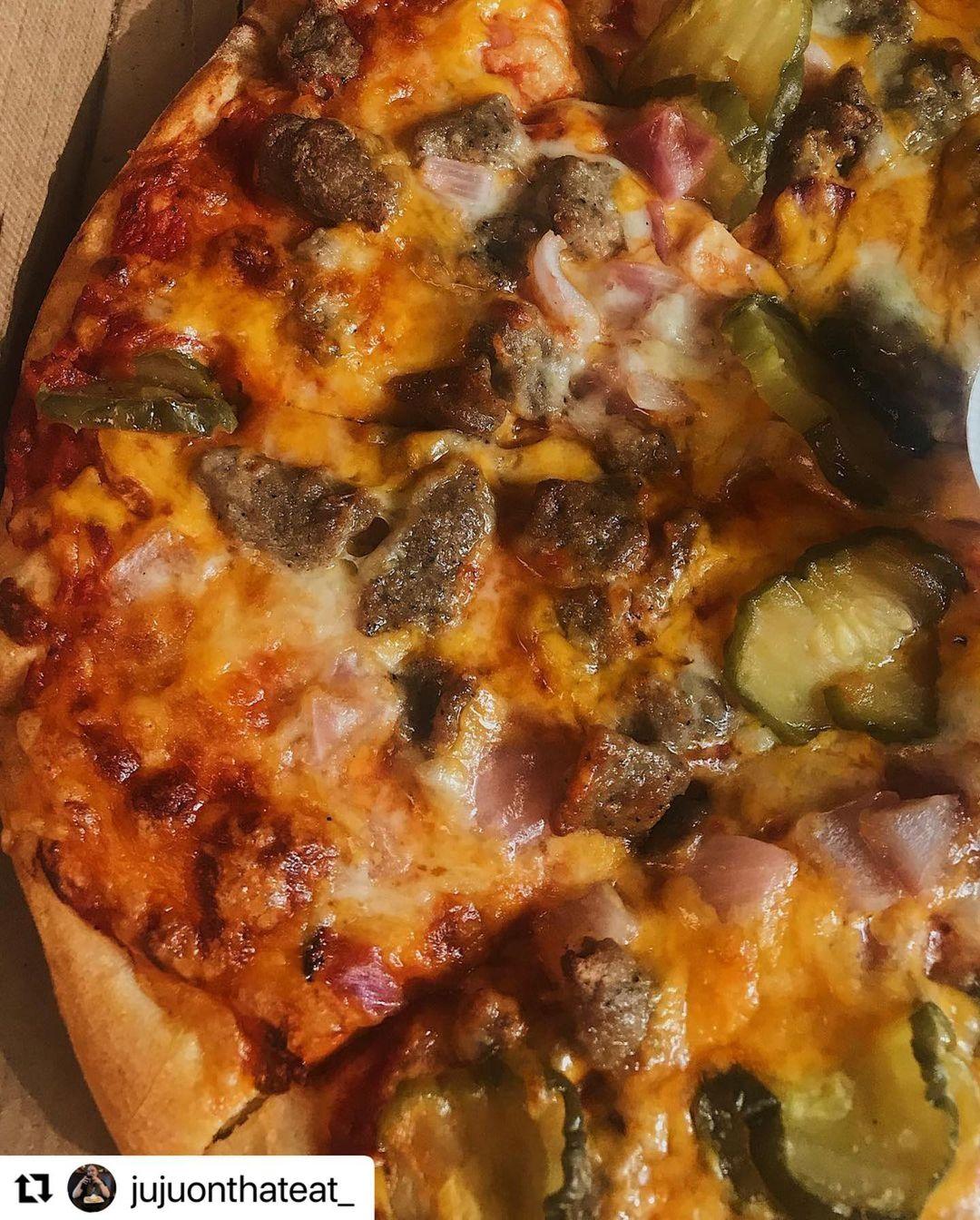 Davanni's Pizza & Hot Hoagies menu in Golden Valley, Minnesota, USA