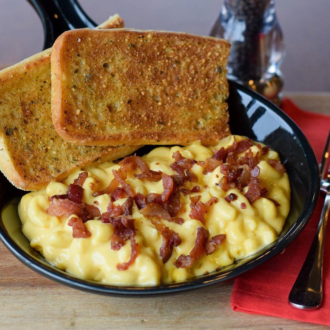 Davanni's Pizza & Hot Hoagies menu in Golden Valley, Minnesota, USA