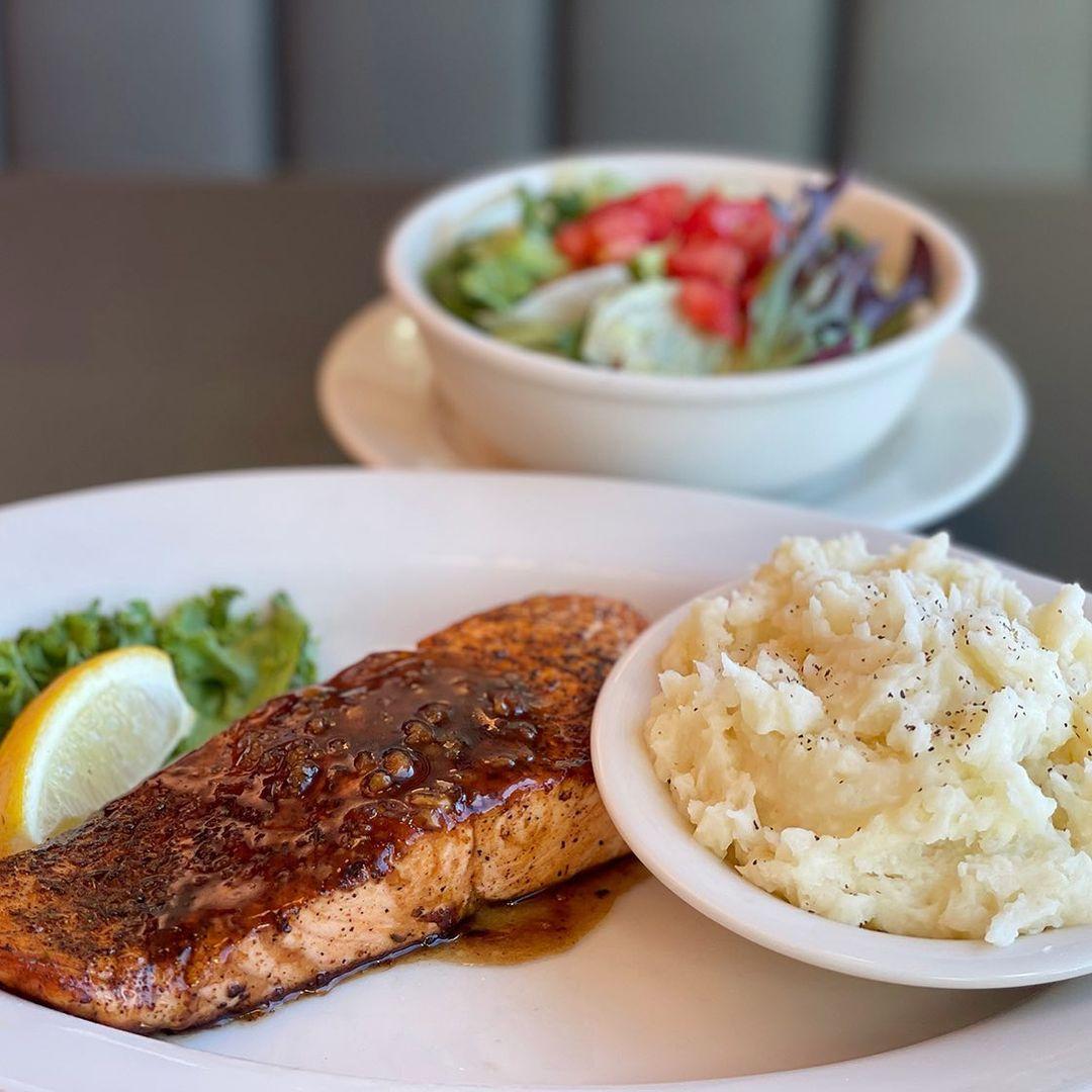 Primos Cafe menu in Madison, Mississippi, USA