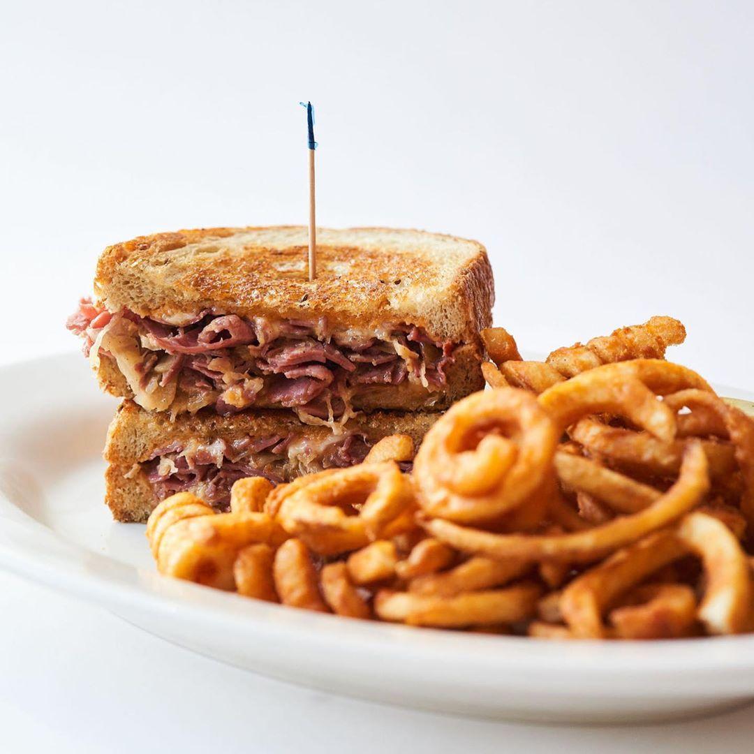 Primos Cafe menu in Madison, Mississippi, USA