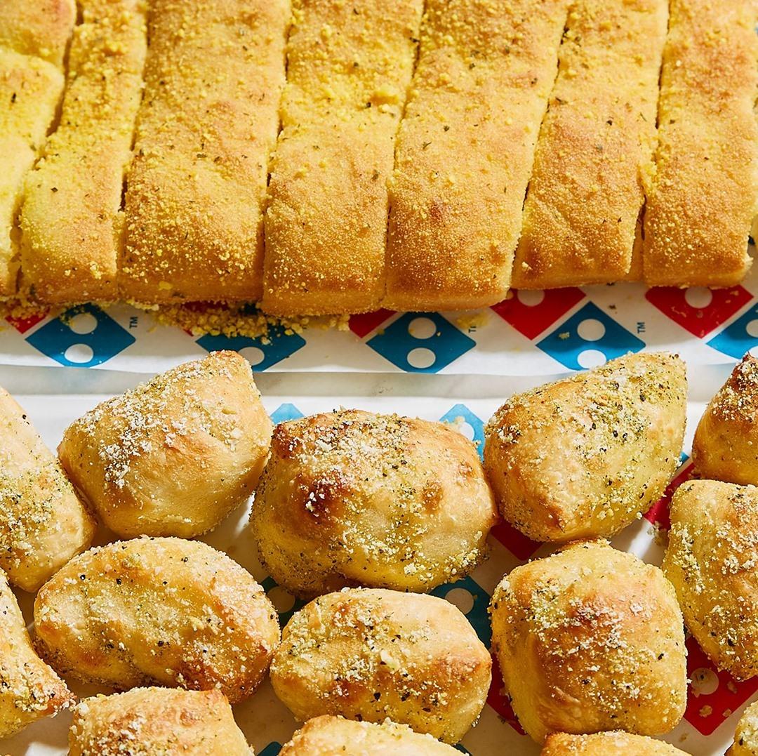 Domino's Pizza menu in Collingwood, Ontario, Canada